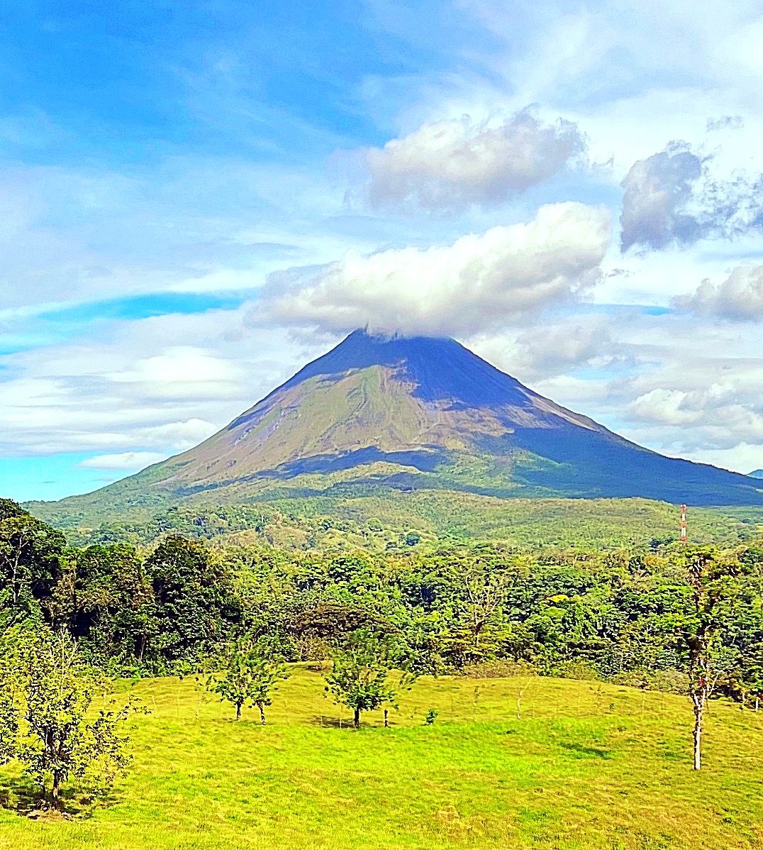 The Ultimate Costa Rica Road Trip - travelbecomesyou.com